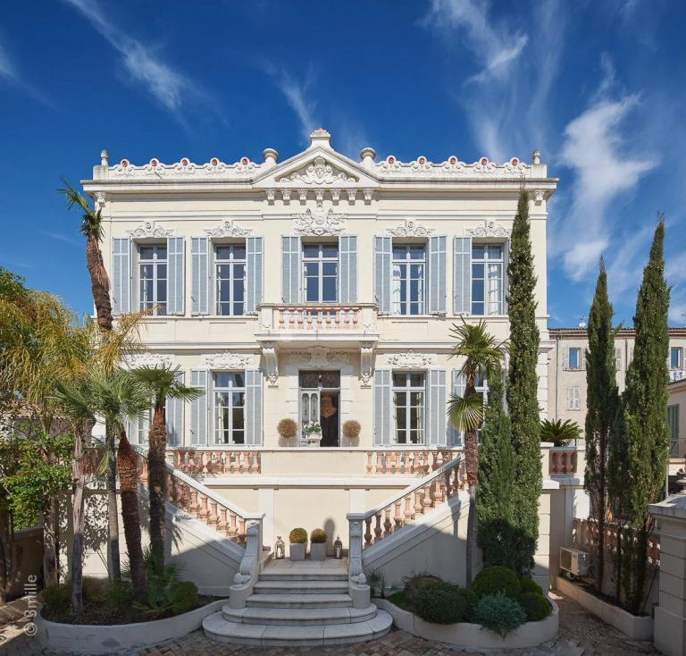 Private Mansions for Sale in France | Charming Properties